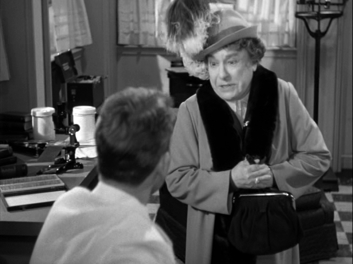 Harvey (1950) – Classic for a Reason